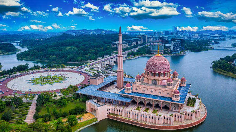 Malaysia in June: Weather, cities and more | Bookmundi