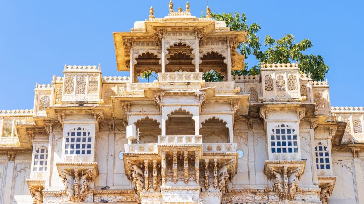 Private Udaipur City Sightseeing Tour With Optional Guide by Balaji ...